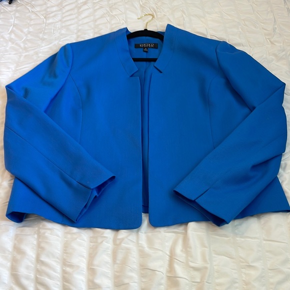Kasper | Jackets & Coats | Kasper Blue Blazer Modern Cropped Design ...
